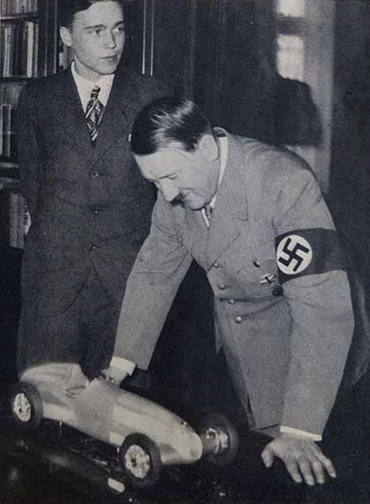 Hitler and Cars 🚘 – Heinrich Hoffmann Photo Gallery
