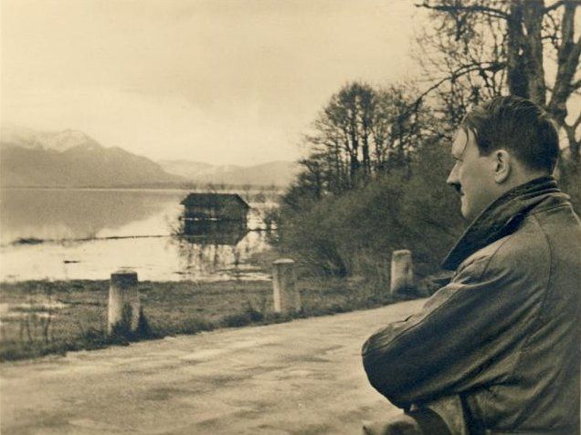 ‘Hitler in His Mountains’ – Heinrich Hoffmann Photo Gallery