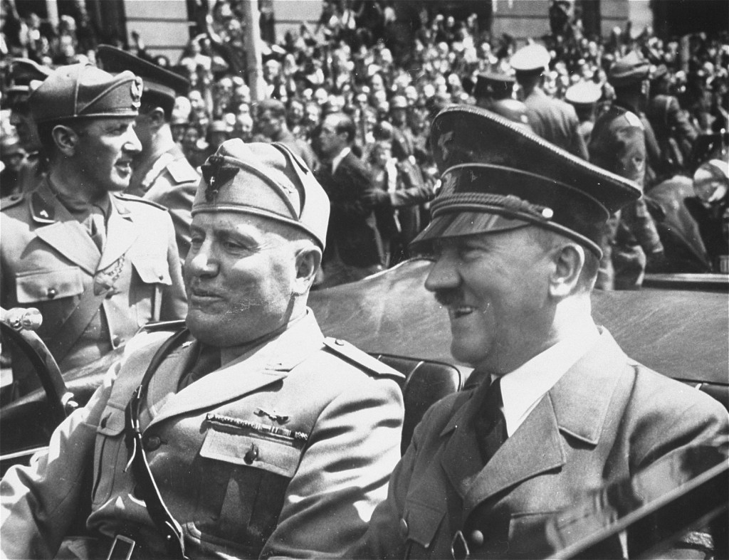 Hitler & Mussolini – Heinrich Hoffmann Photo Gallery
