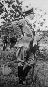 Hitler in Uniform – Heinrich Hoffmann Photo Gallery