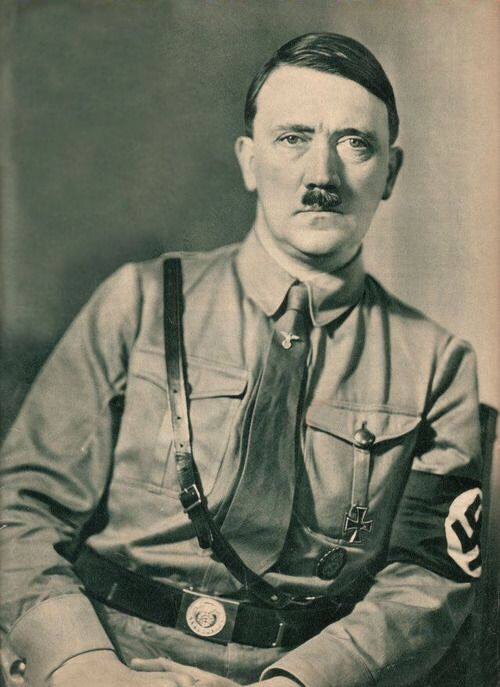 Hitler in Uniform – Heinrich Hoffmann Photo Gallery
