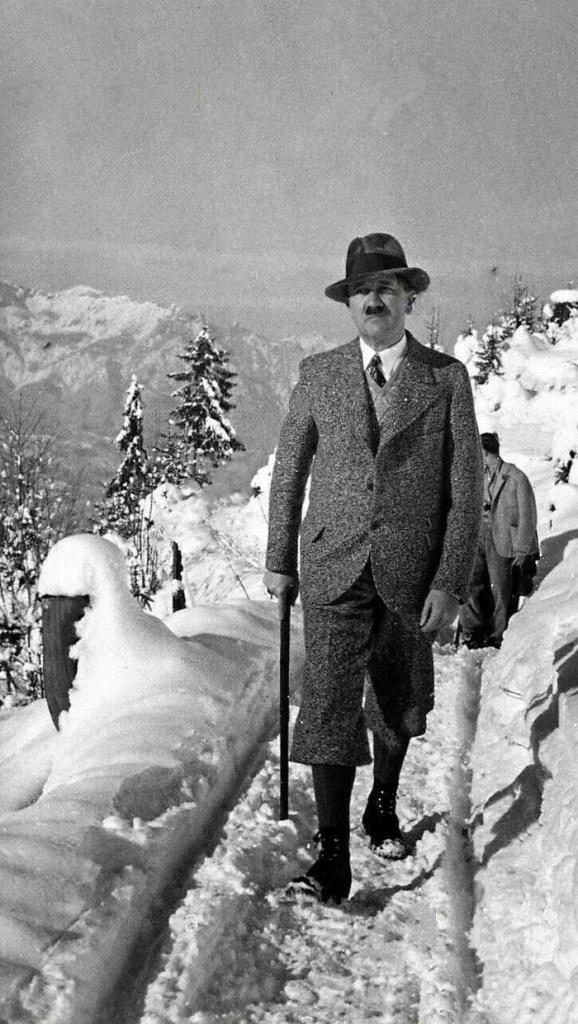 Hitler in Tweed Suit – Heinrich Hoffmann Photo Gallery