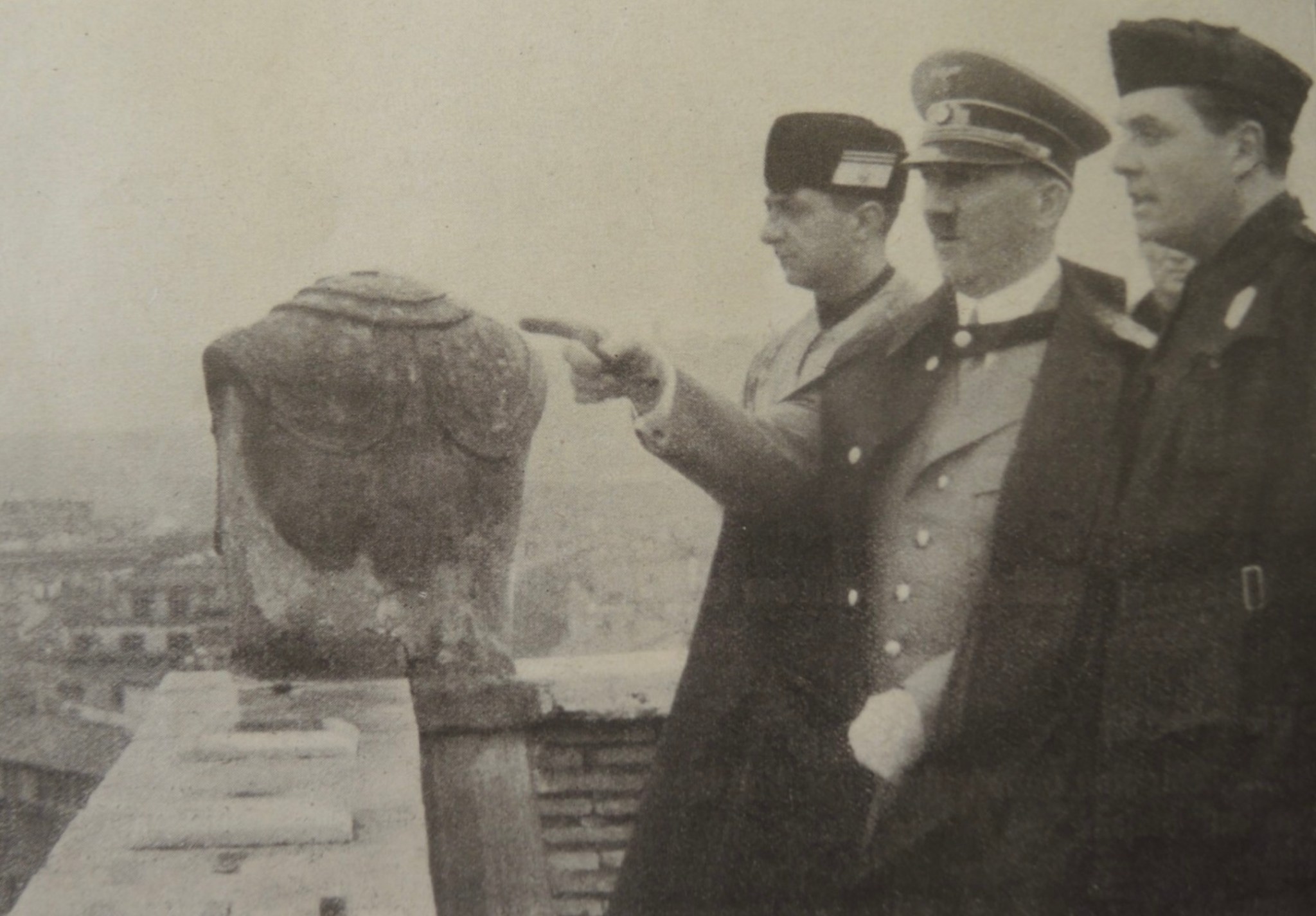 Hitler in a Cape – Heinrich Hoffmann Photo Gallery