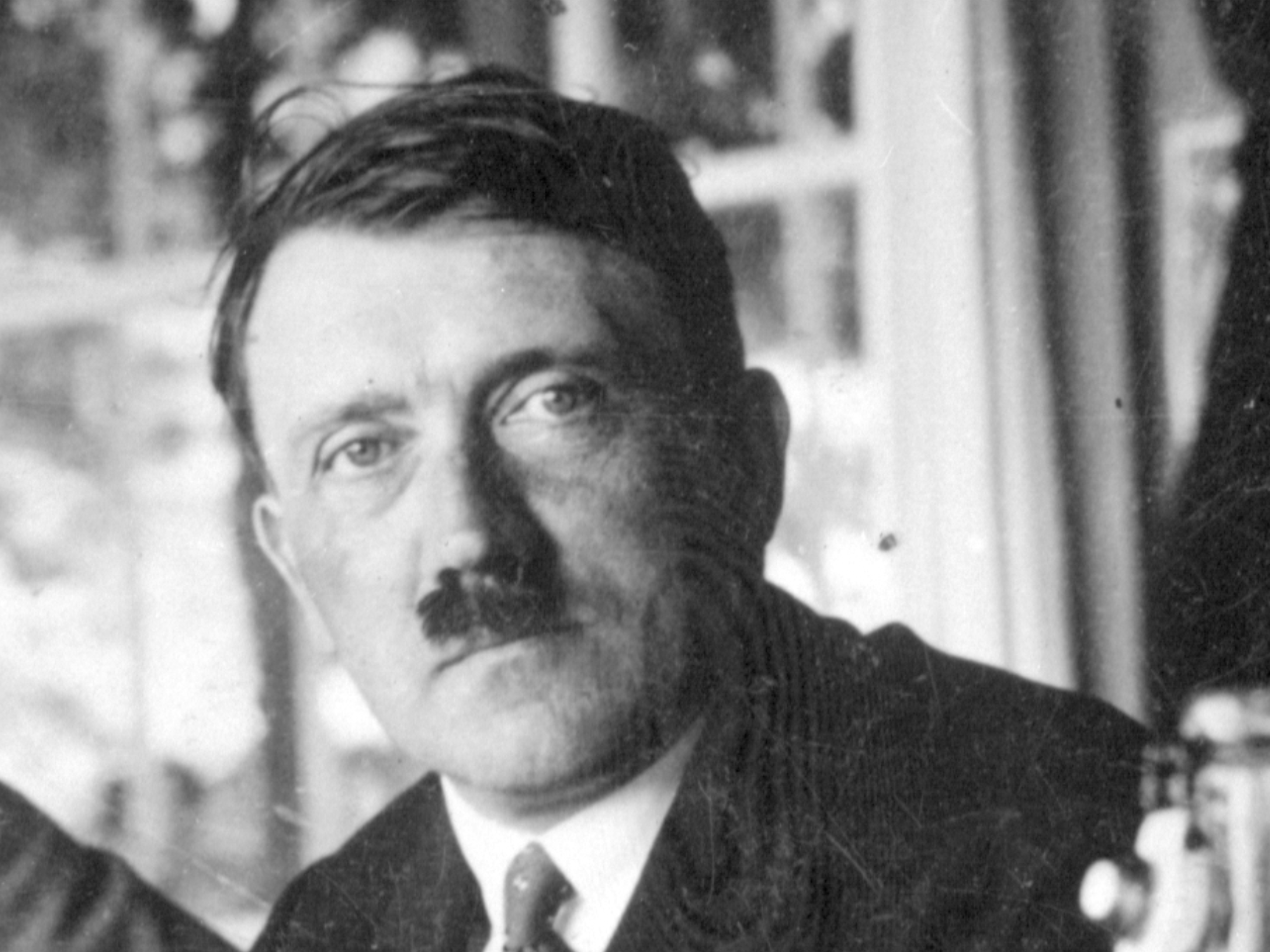 ‘Handsome Adolf’ – Heinrich Hoffmann Photo Gallery