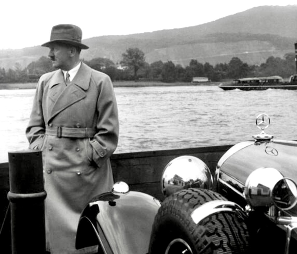 Hitler and Cars 🚘 – Heinrich Hoffmann Photo Gallery