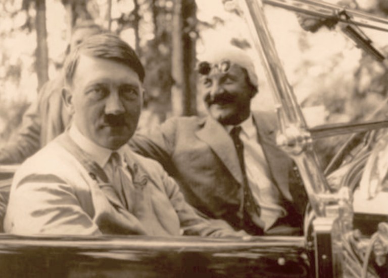 Hitler and Cars 🚘 – Heinrich Hoffmann Photo Gallery