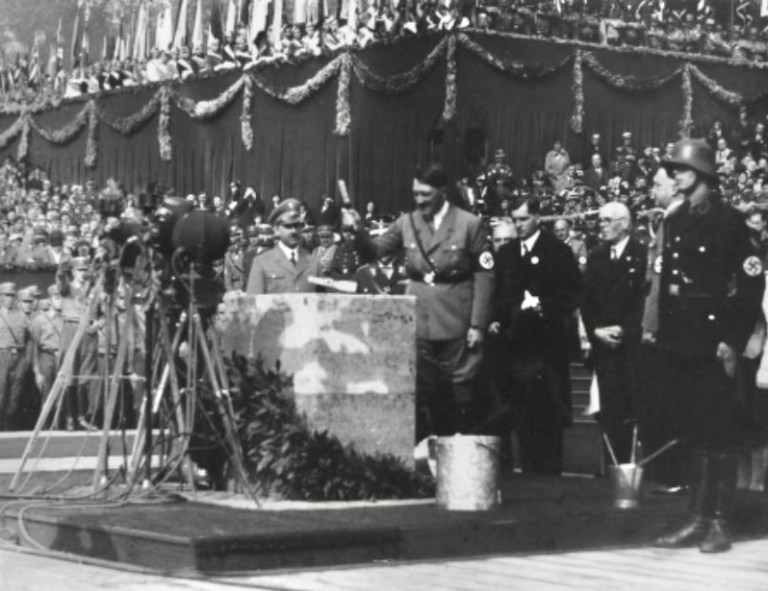 Hitler’s Art Museum – Heinrich Hoffmann Photo Gallery