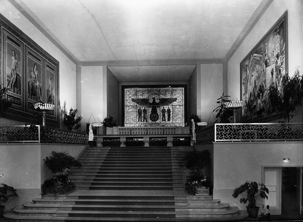 Hitler’s Art Museum – Heinrich Hoffmann Photo Gallery