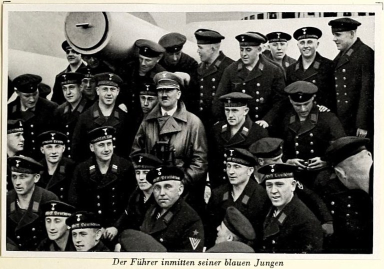 Adolf Hitler: Bilder Aus Dem Leben Des Führers – Heinrich Hoffmann ...