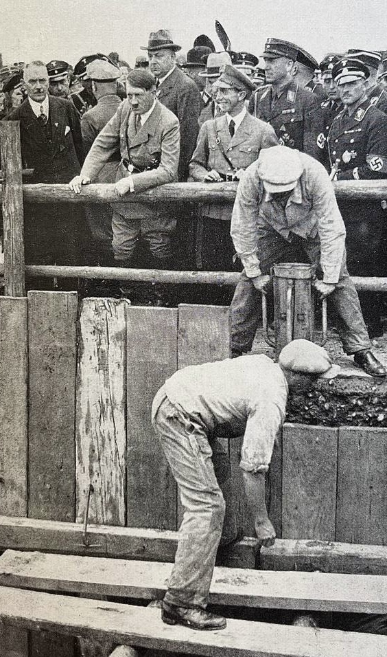 Hitler and the Autobahn – Heinrich Hoffmann Photo Gallery