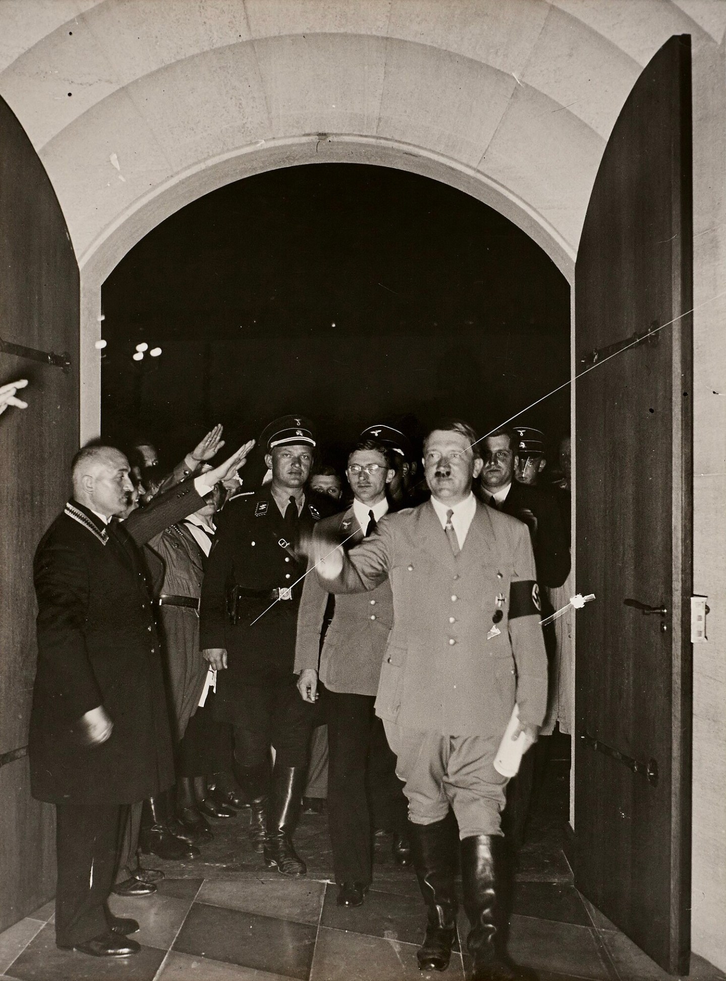 Hitler’s Art Museum – Heinrich Hoffmann Photo Gallery