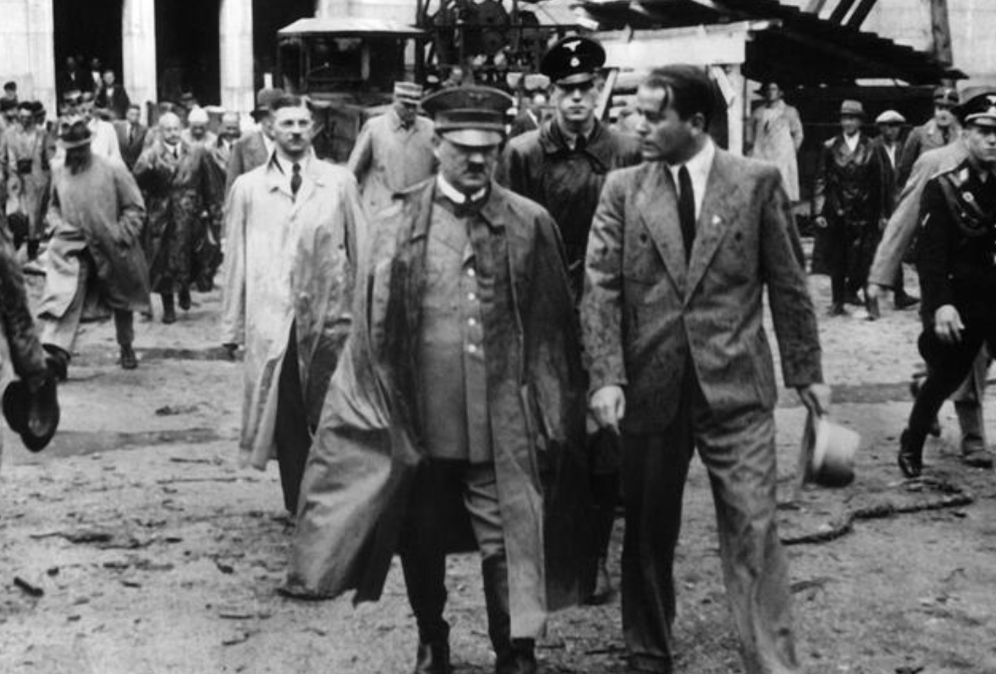 Hitler in a Cape – Heinrich Hoffmann Photo Gallery