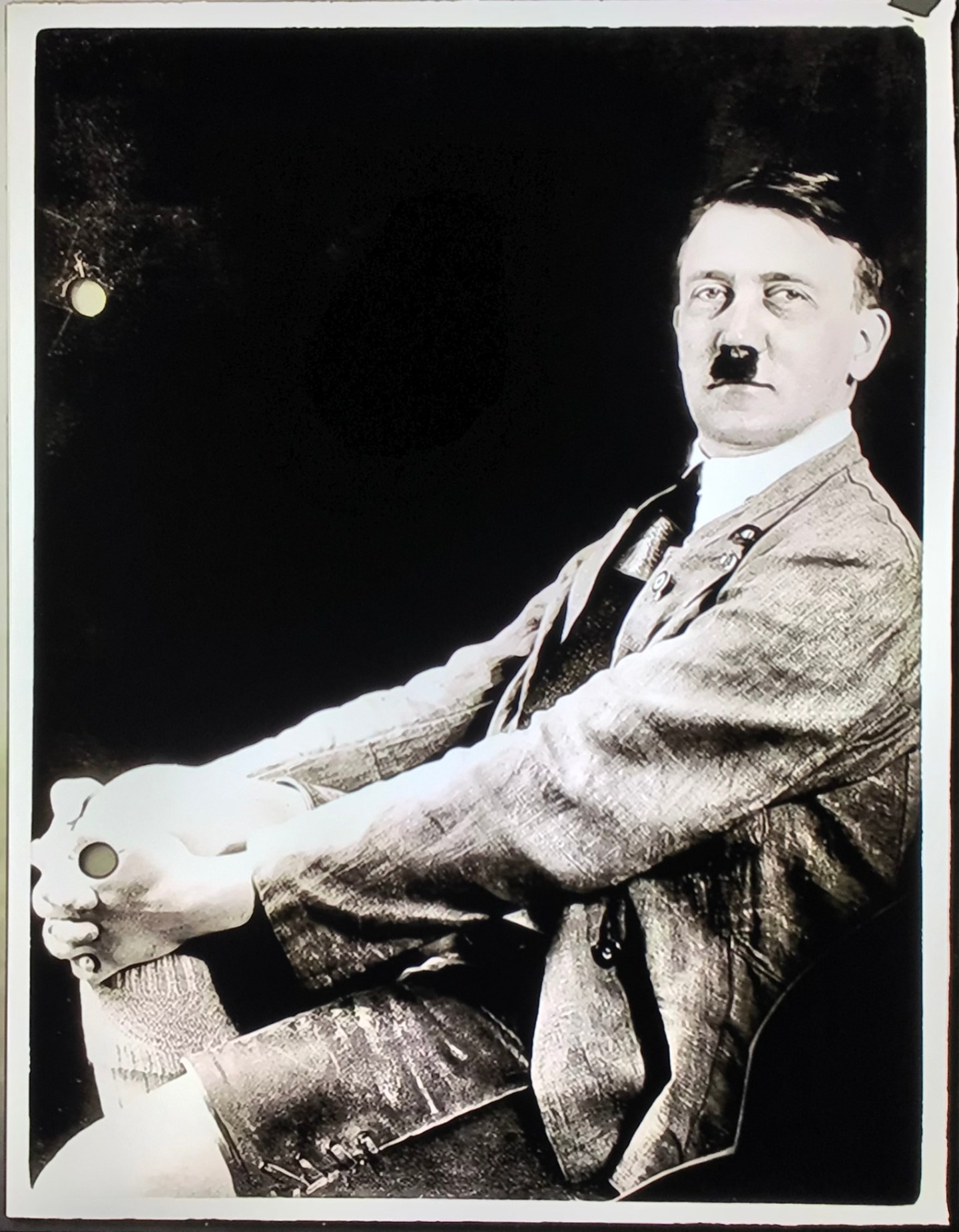 Hitler in Lederhosen Set #1 – Heinrich Hoffmann Photo Gallery