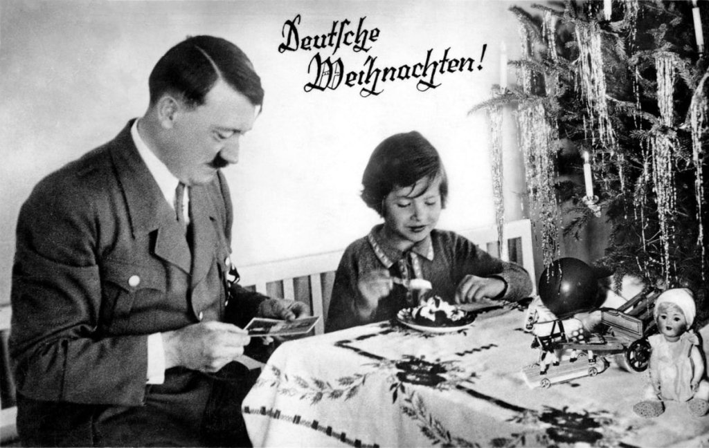 Christmas with Hitler 🎄 – Heinrich Hoffmann Photo Gallery
