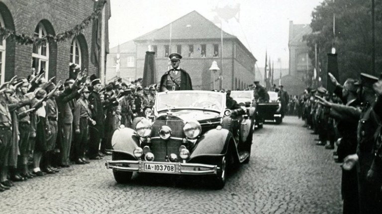 Hitler in a Cape – Heinrich Hoffmann Photo Gallery