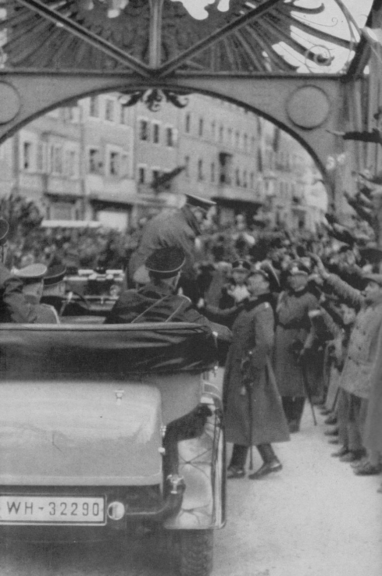 Hitler and the Anschluss – Heinrich Hoffmann Photo Gallery
