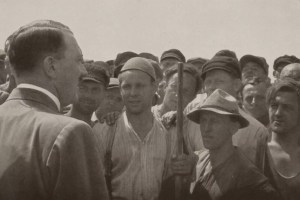 Hitler’s Birthday 🎂 – Heinrich Hoffmann Photo Gallery