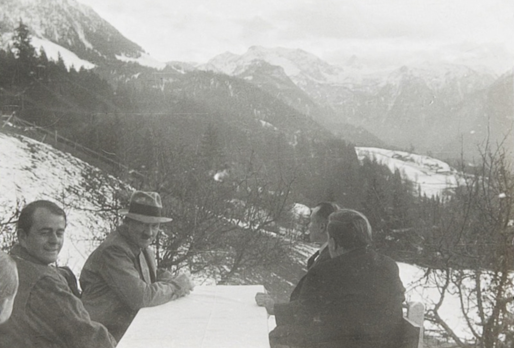 Hitler in a Fedora – Heinrich Hoffmann Photo Gallery